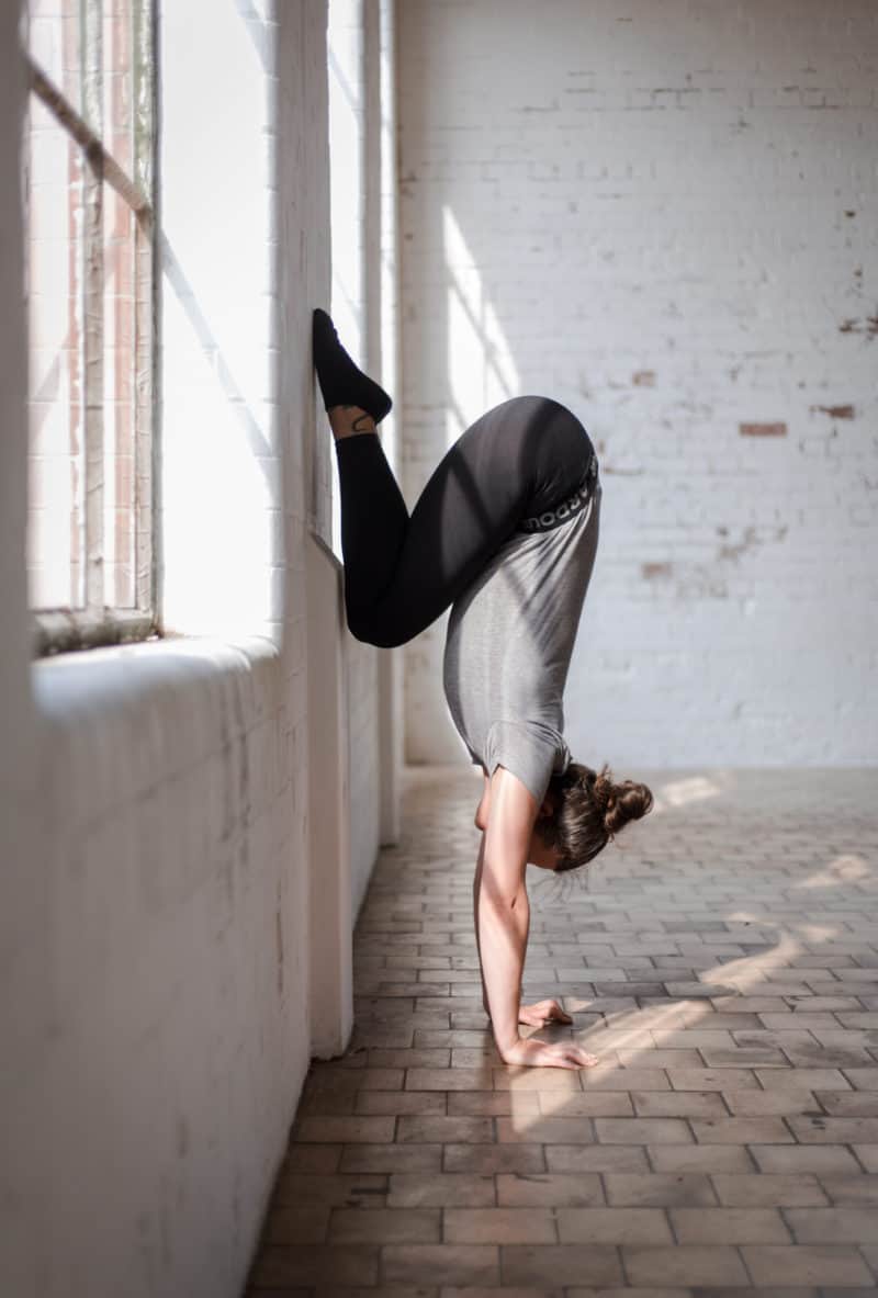 60s Handstand Hold Online Program - Handstand Factory