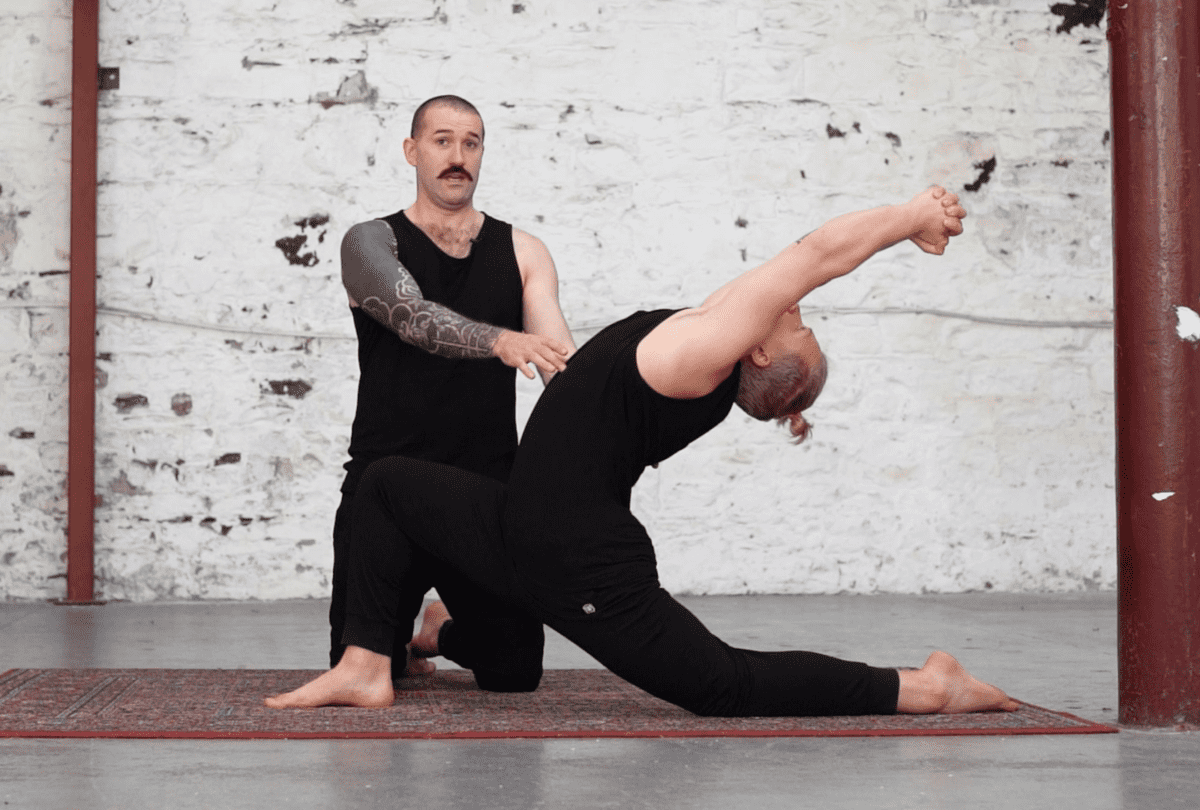 Bend | Learn the Mexican Handstand - Handstand Factory