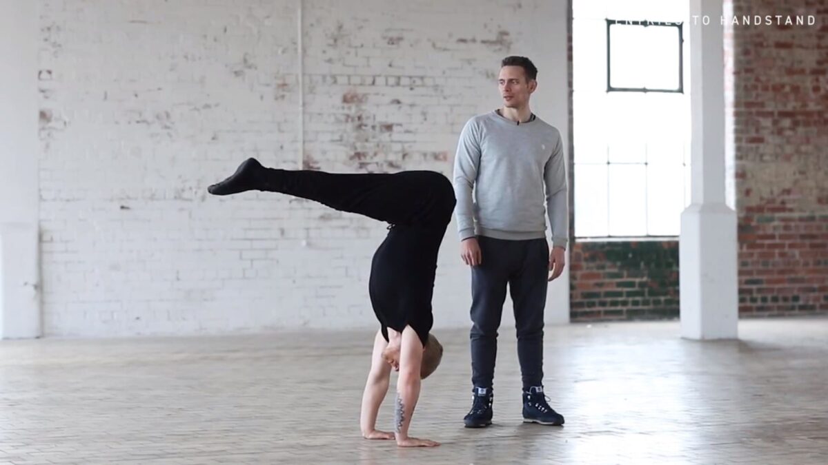 Handstand Focus Groups - Handstand Factory